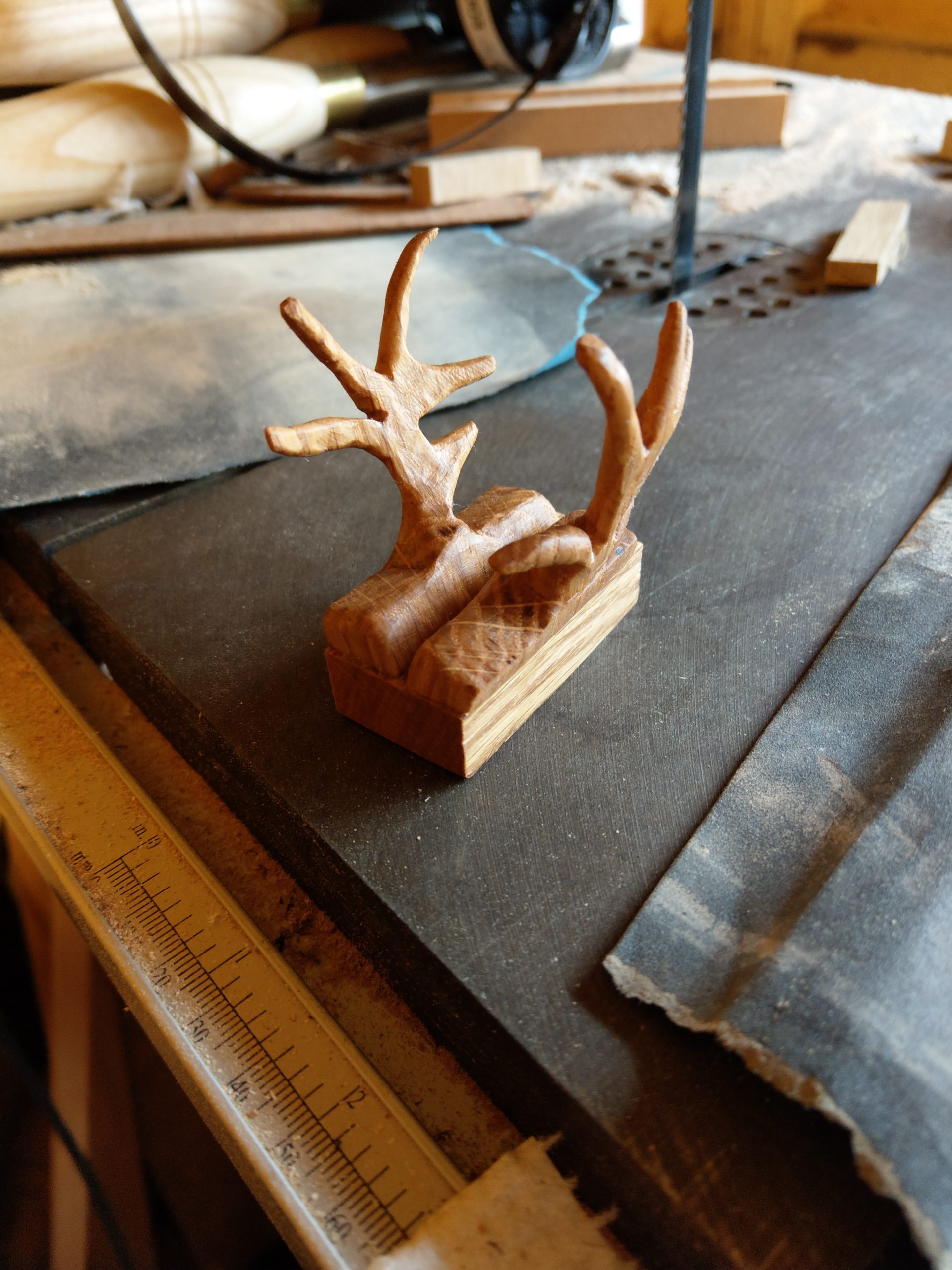 Whacky Birds/Fetishes/Totems 1: Antlers! | Stonelaughter Flutes